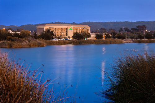 Holiday Inn Express At Monterey Bay, Seaside, CA Jobs | Hospitality Online