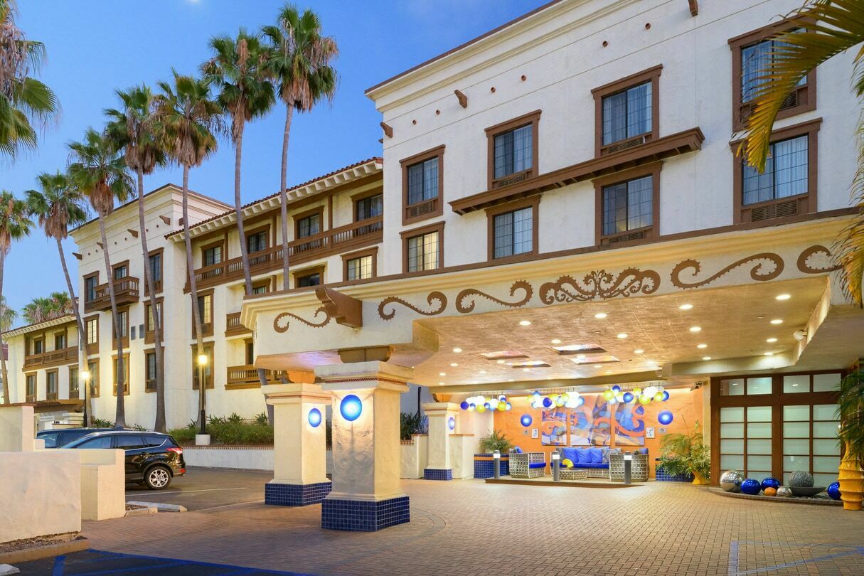 Employer Profile | Dolphin Hotel Management | Newport Beach, CA | Hcareers
